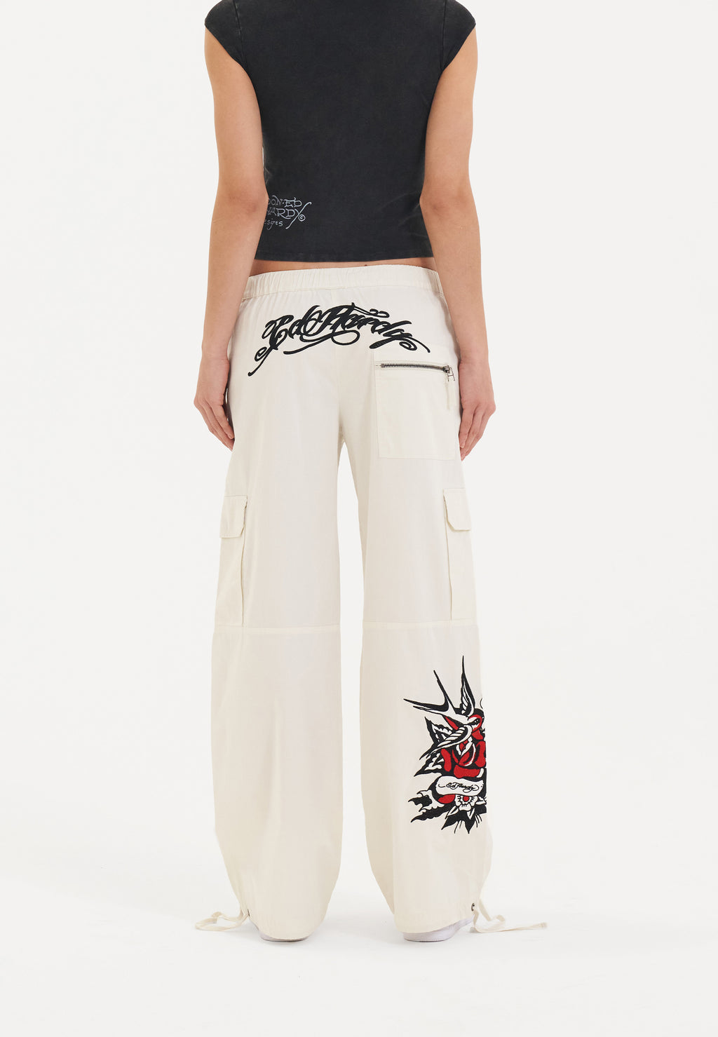 Kvinnors Hollywood Swallow Cargo Pants Byxor - Vit – Ed Hardy Europe